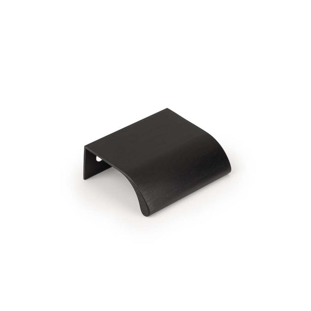 Momo Ona Lip Pull Handle 32mm Brushed Black | Paddington Hardware